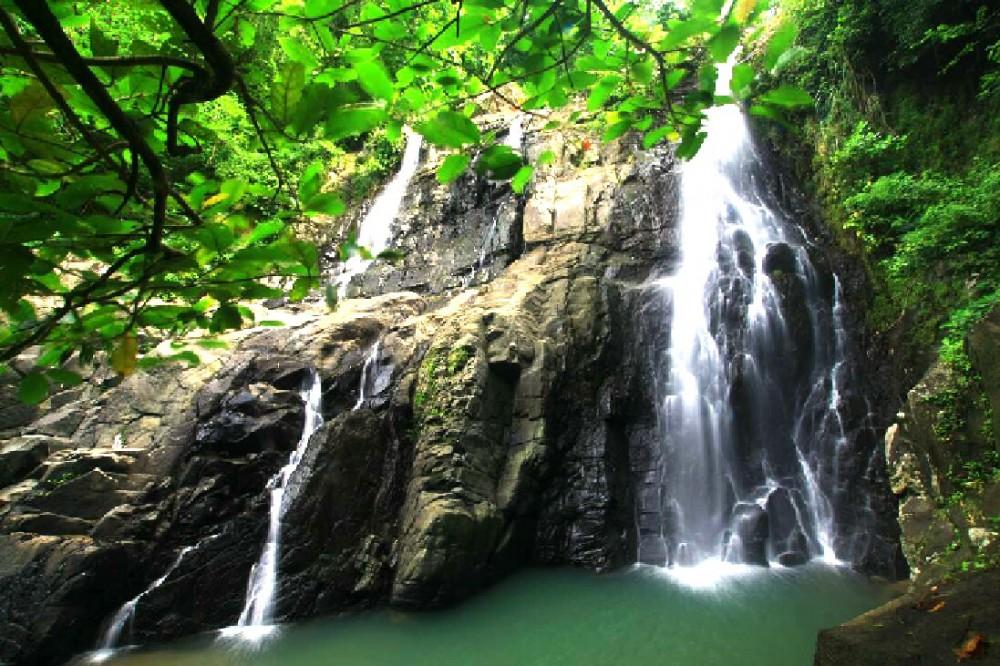Keindahan Alam Curug Tegalrejo yang Masih Jarang Dikunjungi Wisatawan ...