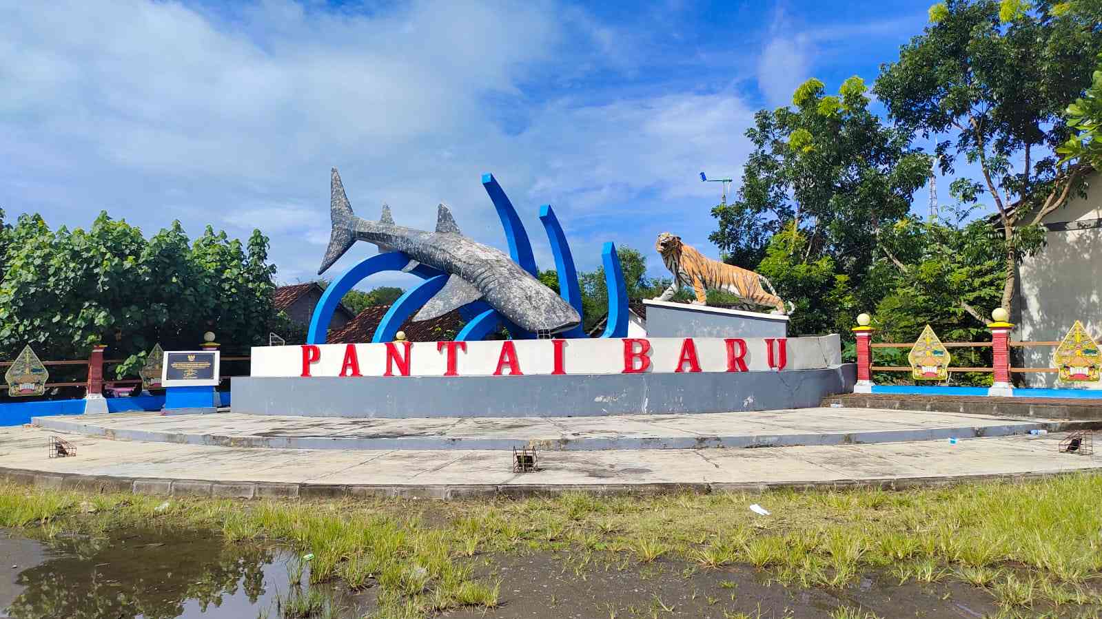 Pantai Baru - Harga Tiket Masuk, Lokasi, dan Daya Tarik